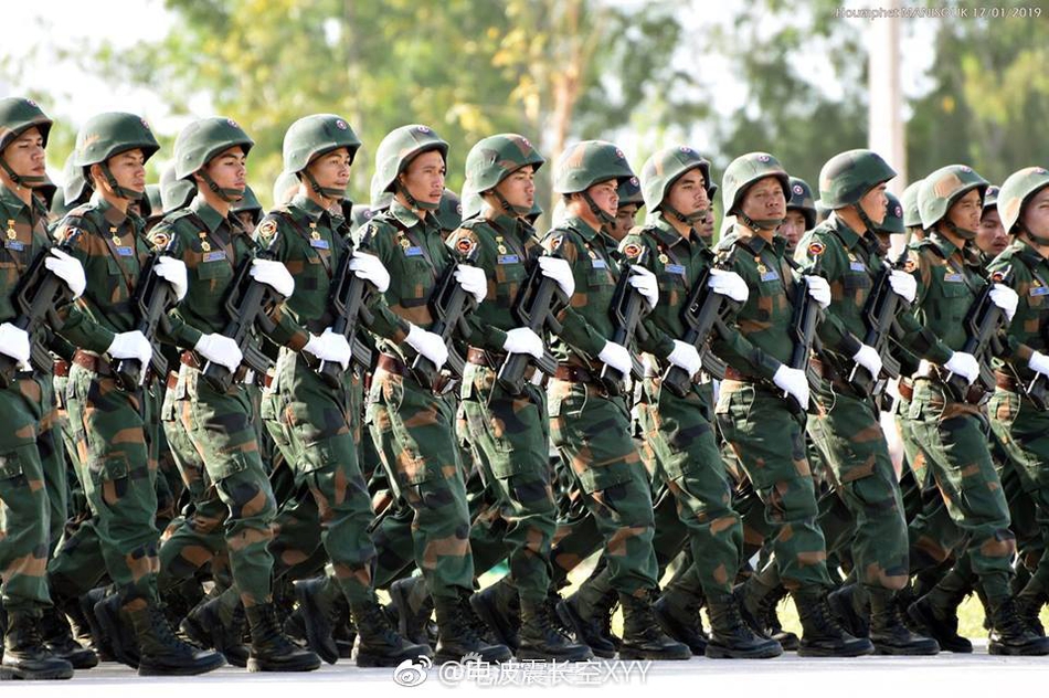 China Defense Blog: Military parade of the day: 70th Anniversary of ...