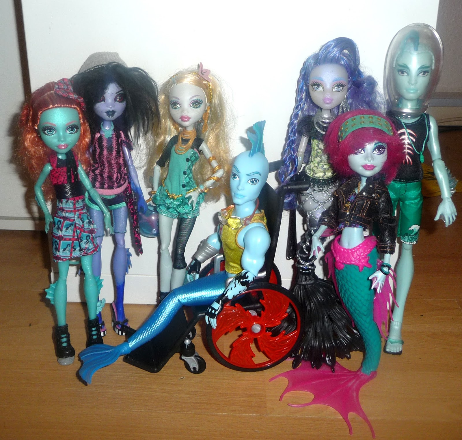Monkfish's dolly ramble: Monster High - Finnegan Wake