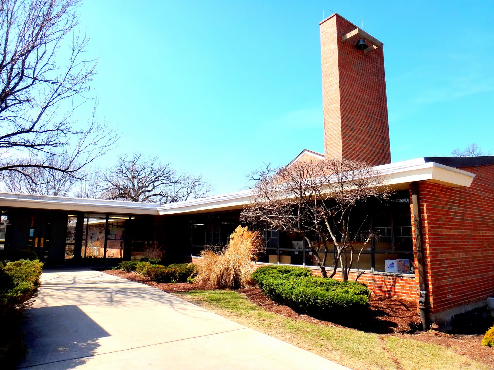 A look at Riverside Illinois' Grade Schools: Blythe Park, Ames, St ...