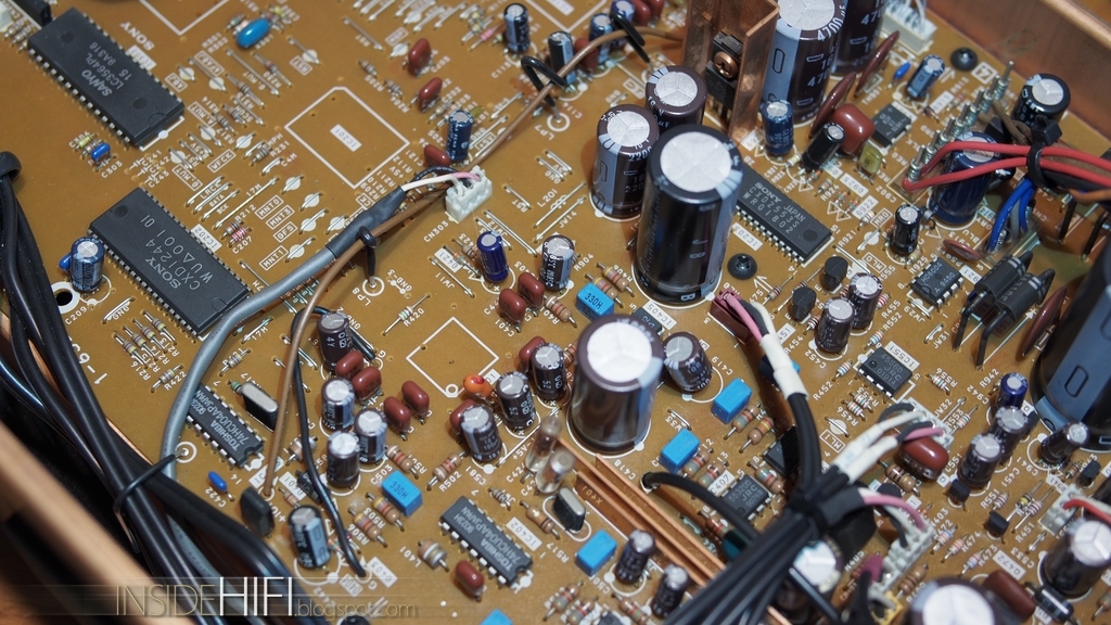 Inside Hi-Fi: Sony CDP-X55ES (E Model)