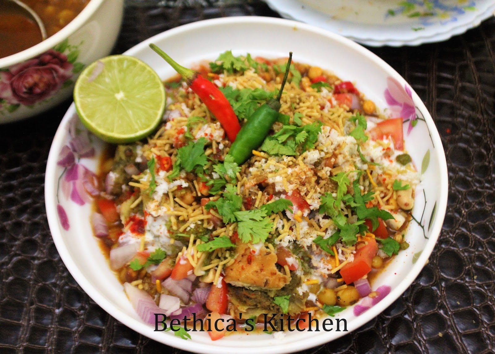 Bethica's Kitchen Flavours: Ragda Samosa Chaat - Savoury Street Snack