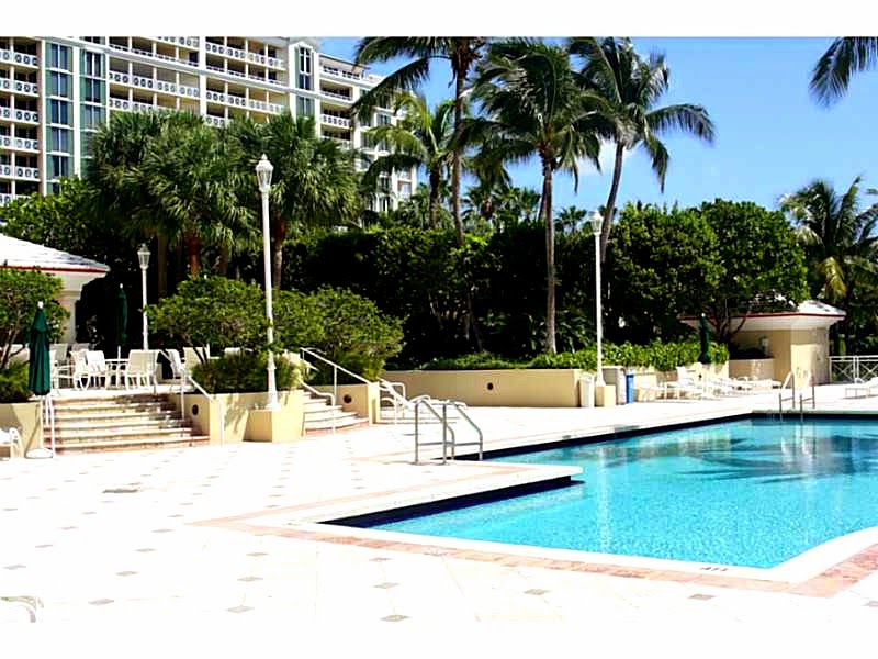 Grand Bay Club Residences at Key Biscayne