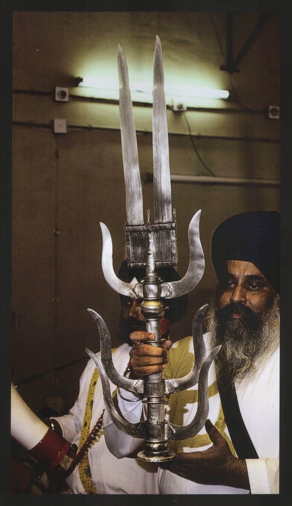 Hindu Khalsa Flags of 18th-19th Century - General Discussion ...