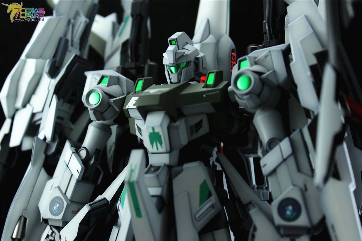 Gundam Family: MG 1/100 Robotech ReZEL Custom Build