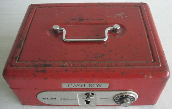 TOKO ANTIEK RETRO: VINTAGE SAVING BOX / CASH BOX / CELENGAN / SPAARPOT ...