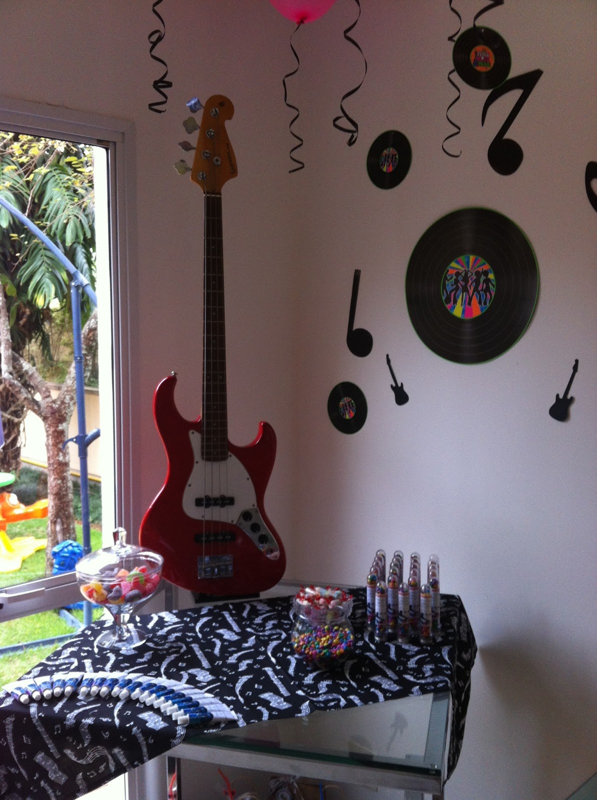 Scrap Marie: Aniversário - Tema Rock