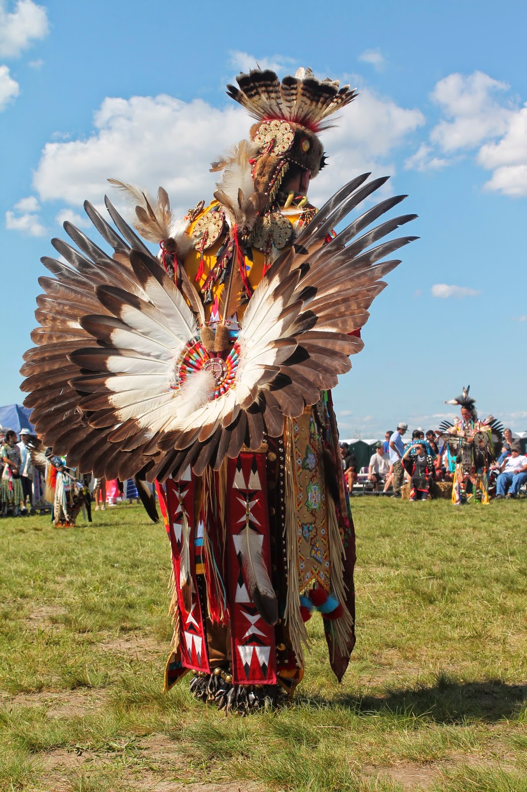 Phuck Trends: Fringe and Feathers: Native Style