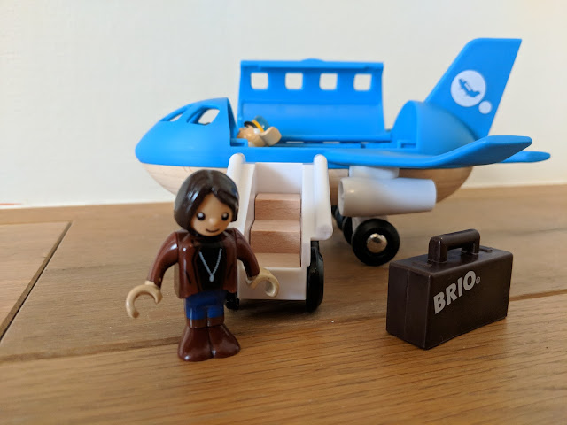 Review : Brio Airplane - This day I love.......