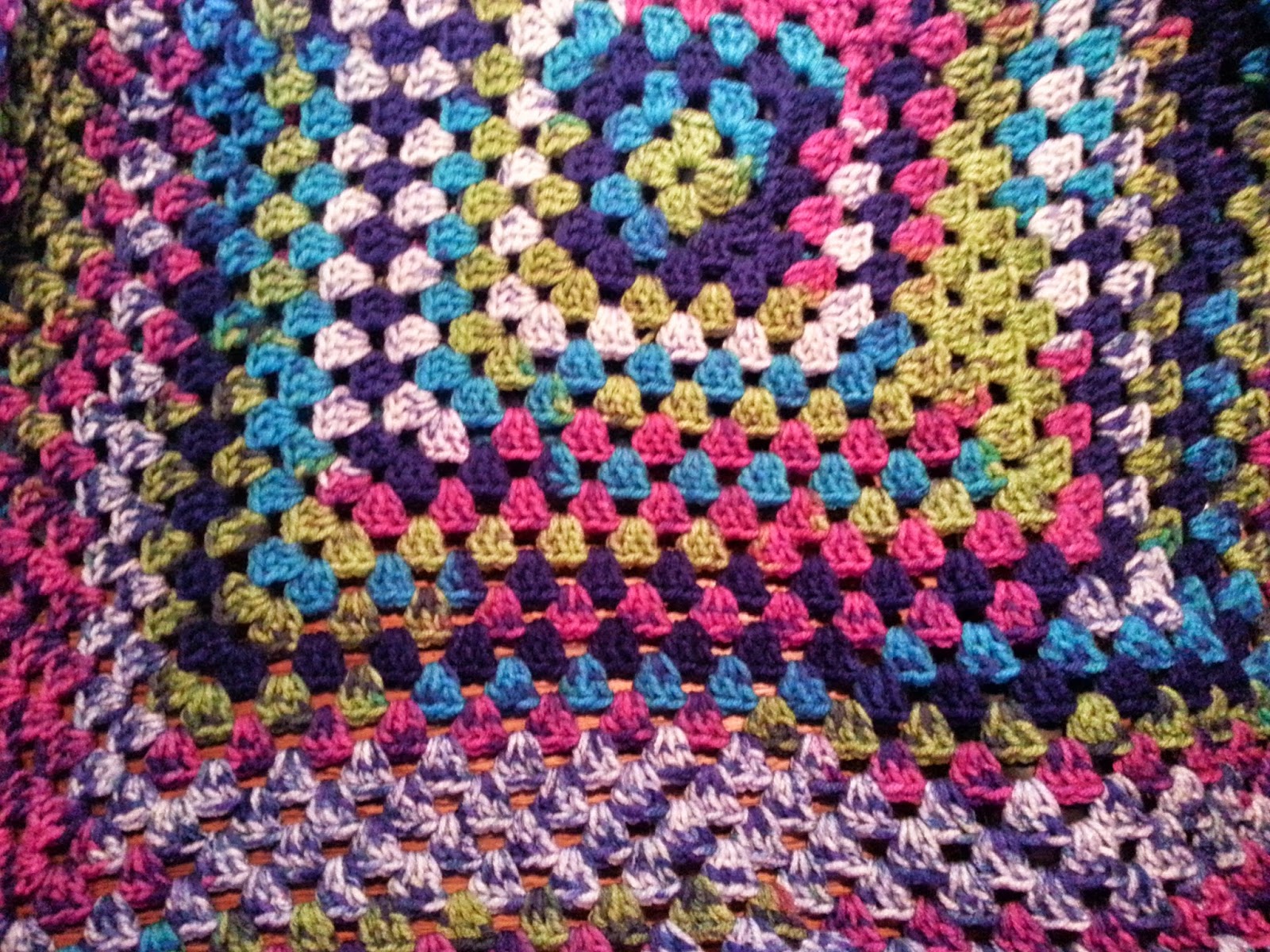 Yarncraft by Susan: Jazzy Infinite Granny Square Blanket free pattern