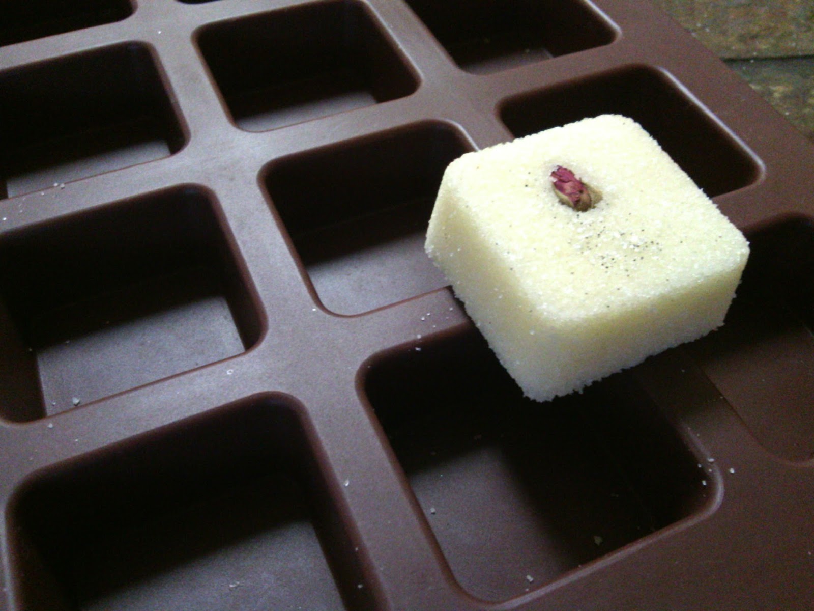 Natures Home Spa: How to make a Solid Sugar Scrub, and creamy sugar ...