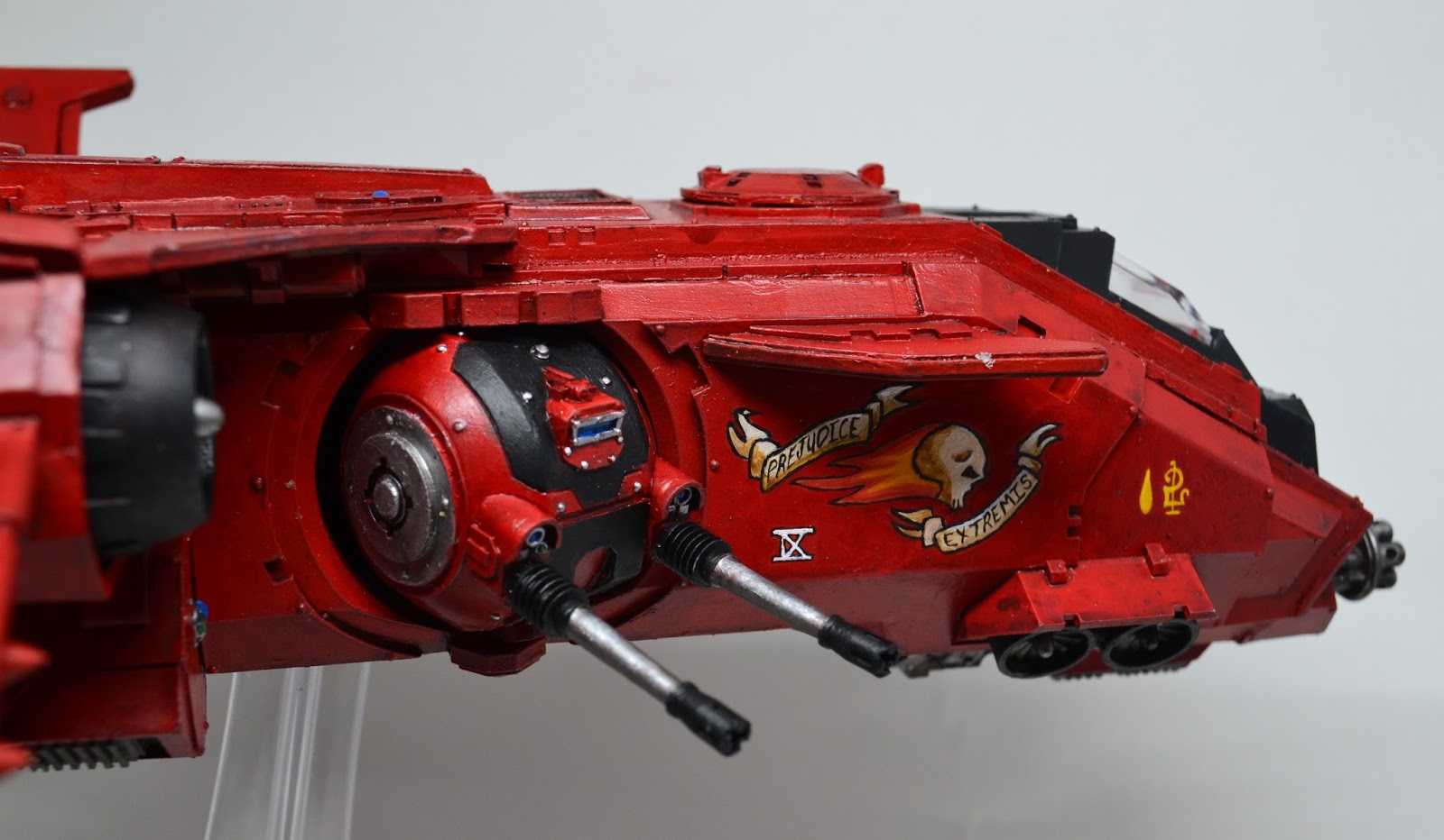 Sepulchre of Heroes: Showcase: Blood Angels Fire Raptor (with Freehand ...