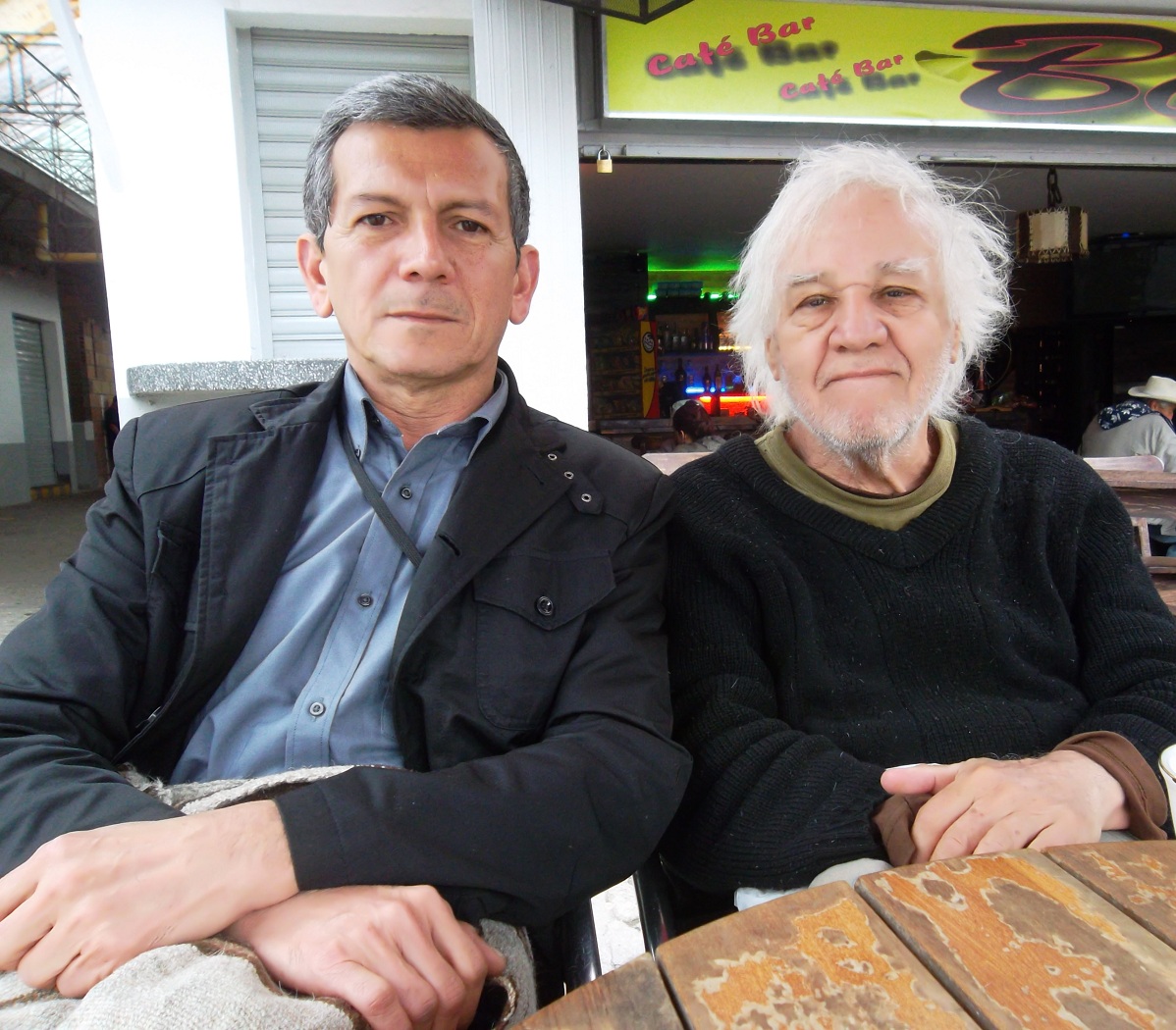 NTC ... POESÍA: El Poeta Gerardo Rivera. Premio Nacional de Poesía José ...