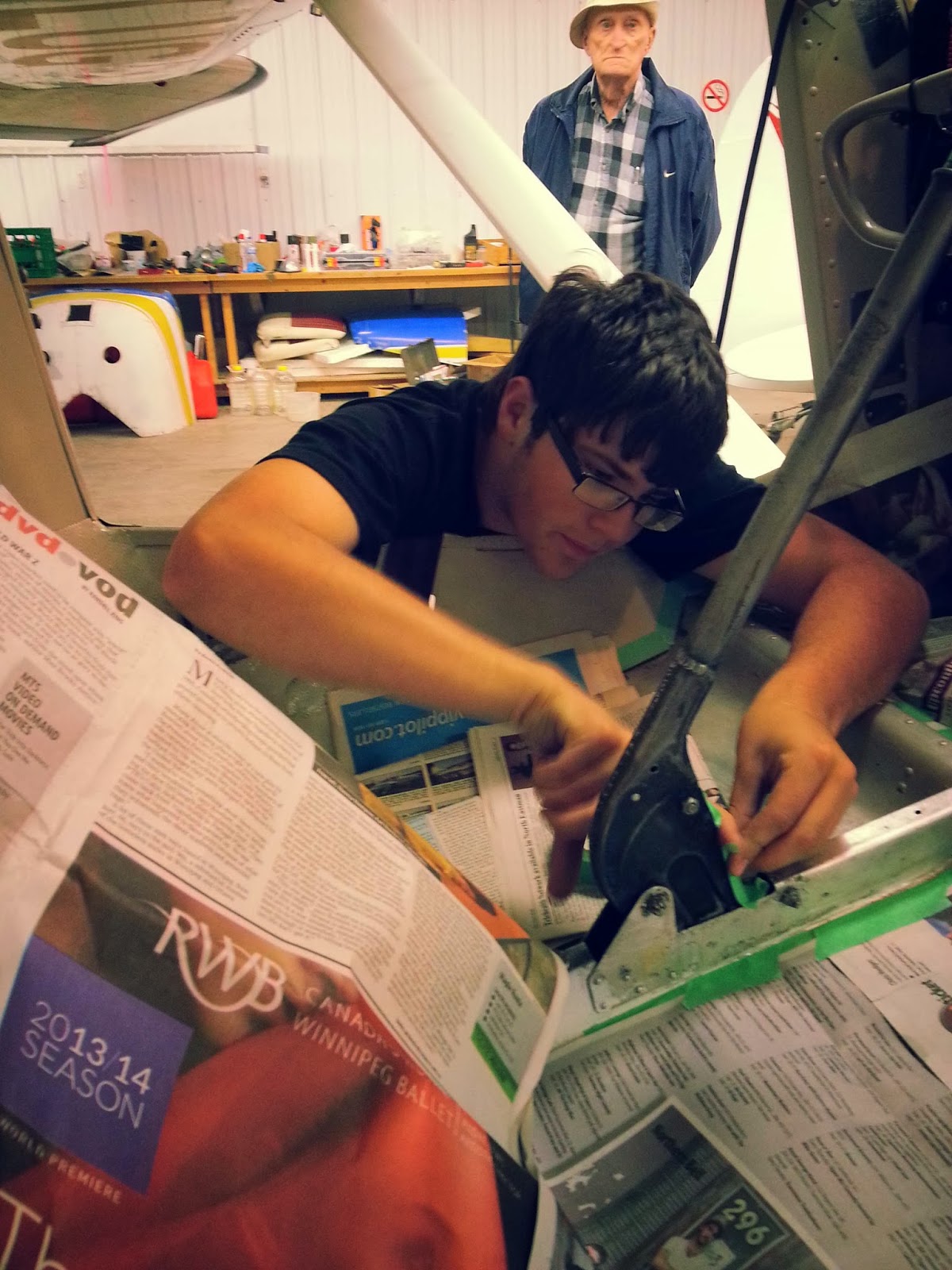 RAA Club Plane with 99s Cessna 150 C-FLUG at Lyncrest Airport, Winnipeg ...