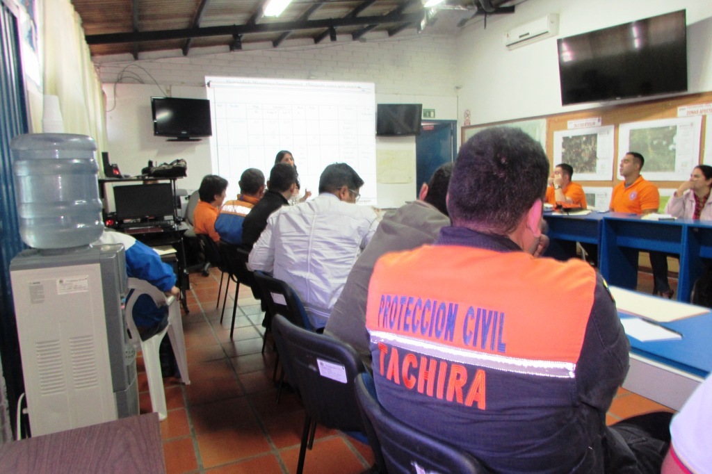 Protección Civil Táchira: Funcionarios de PC Táchira son capacitados ... Protección Civil Táchira: Funcionarios de PC Táchira son capacitados ...