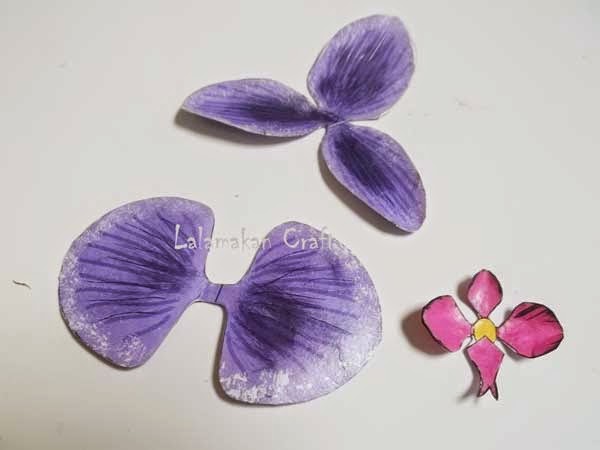 Creativity Tutorial: Membuat Bunga Anggrek dari Kertas