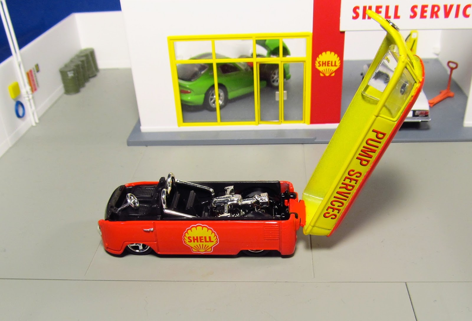 hot wheels vw microbus shell oil can