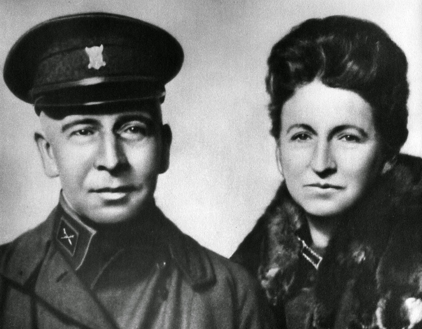 Korzybski Files: Chapter 14 - Mira: Part 2 - A Quick Romance