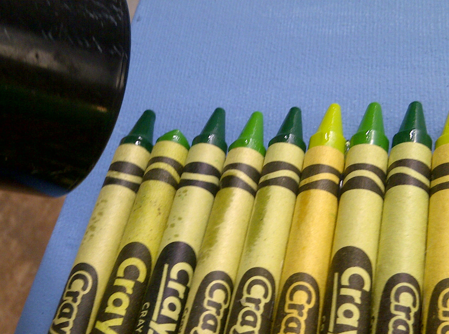 USASillyYaks: Sometimes I like to be crafty......Crayon Art (nothing to ...