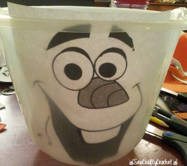 Olaf Trick-Or-Treat Bucket - Sew Crafty Crochet