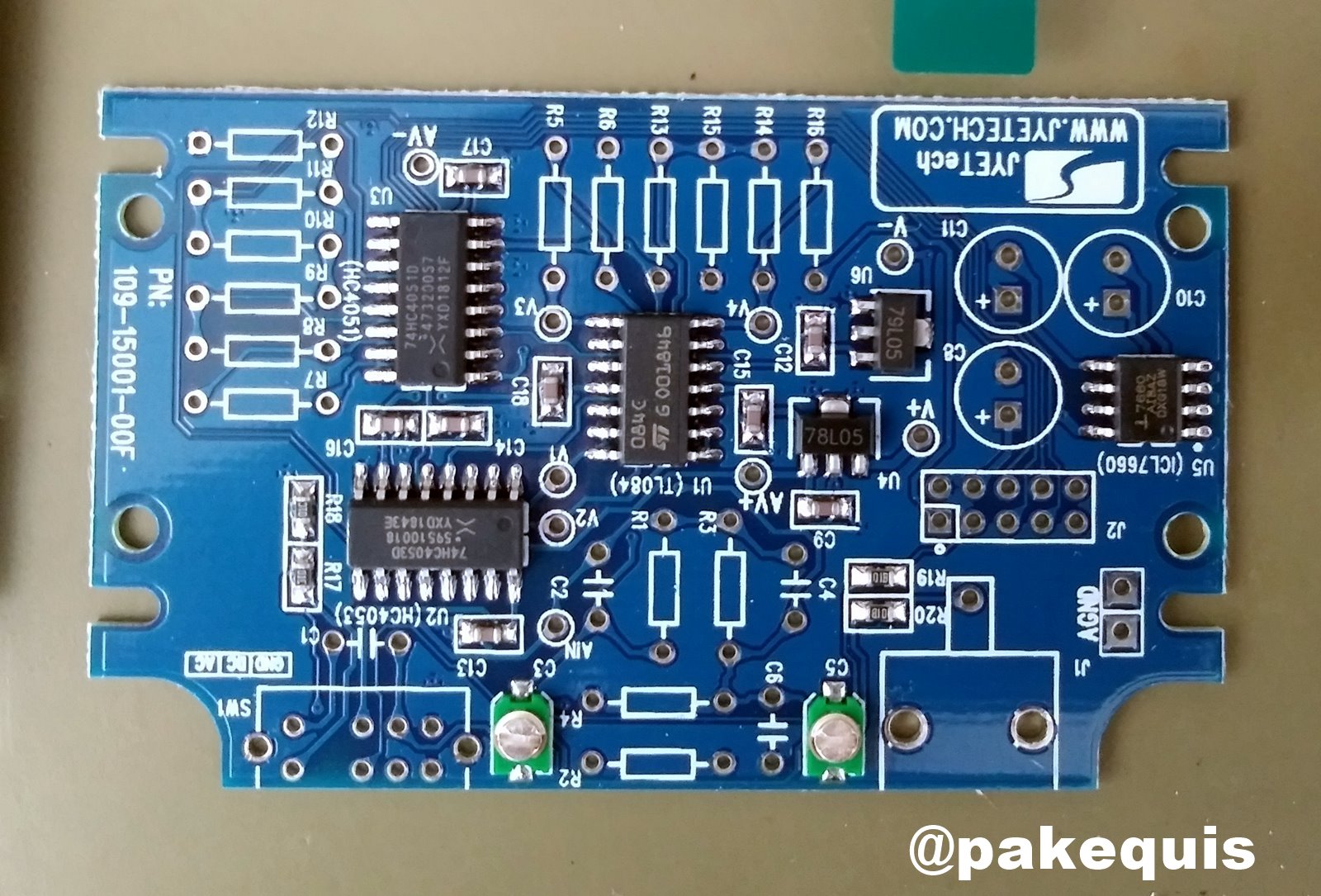 Pakéquis: Montando um osciloscópio de bolso JYE Tech DSO Shell DSO-150