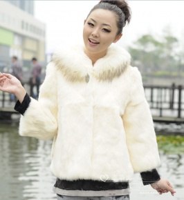 Wholesale rabbit fur clothing and costume for women