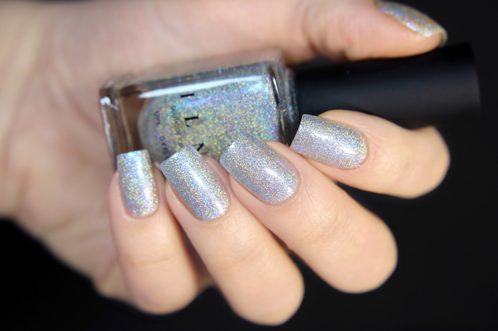 ILNP | Spring 2017 - Color Kissed Ultra Holos ~ Glitterfingersss in english