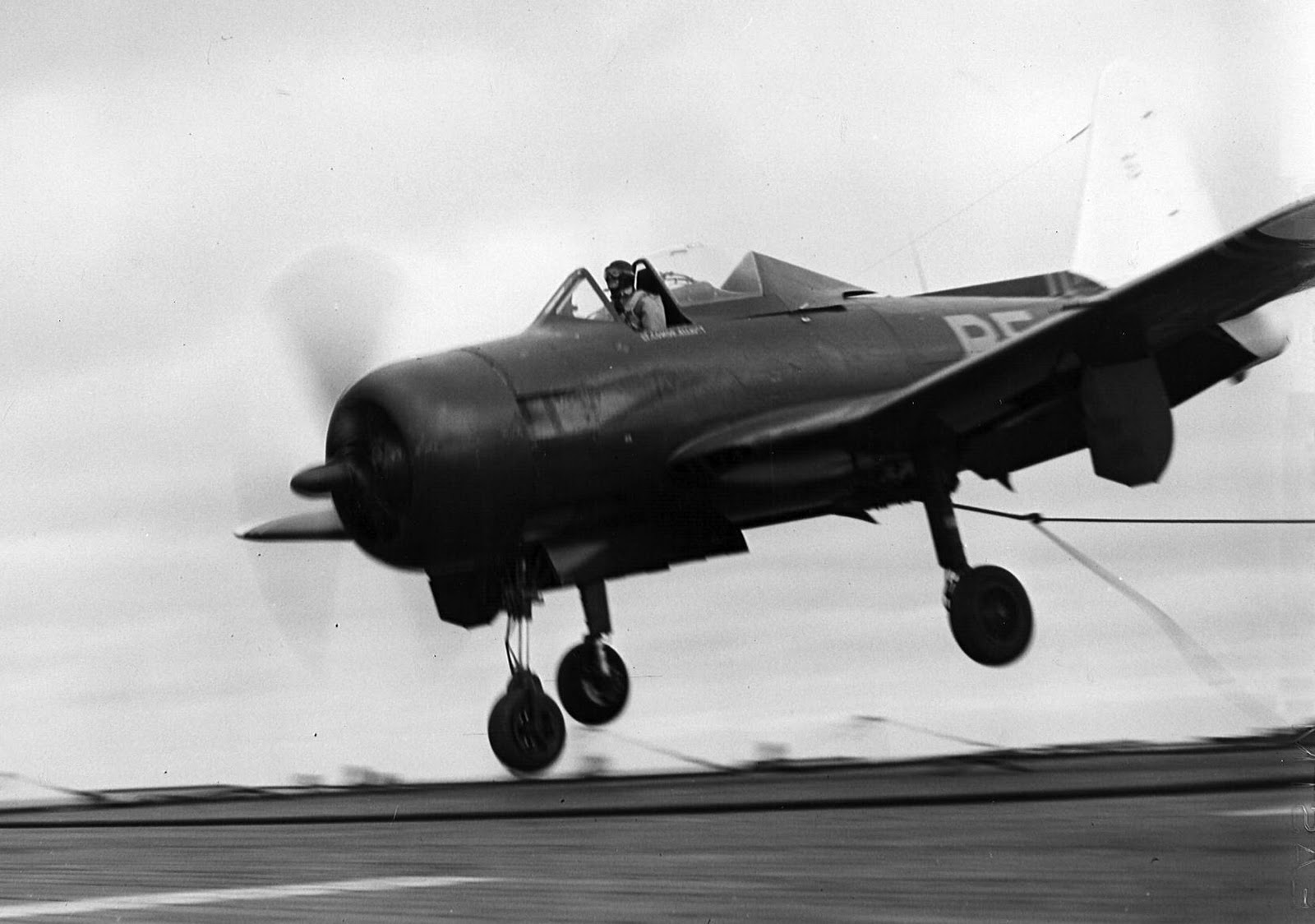 U.S. Navy Aircraft History: A Brief History of Tailhook Design