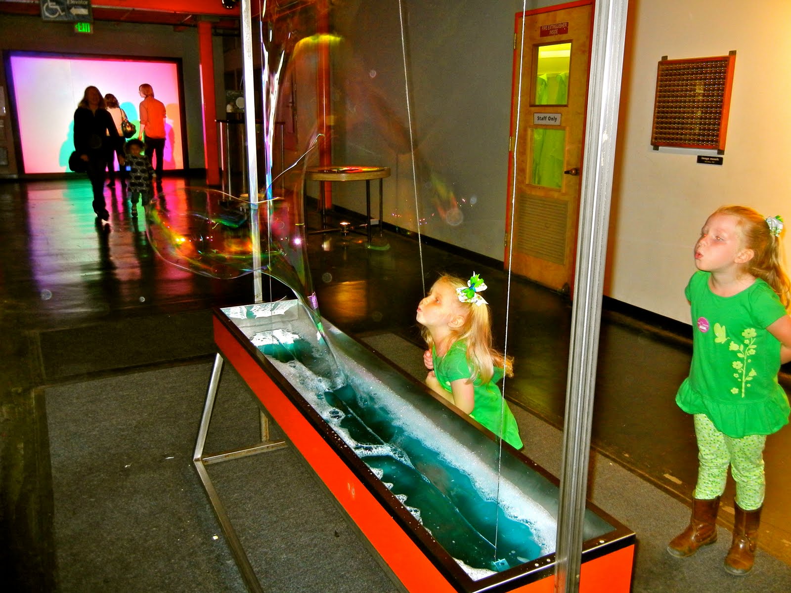 Welcome to the Krazy Kingdom: The Exploratorium Museum