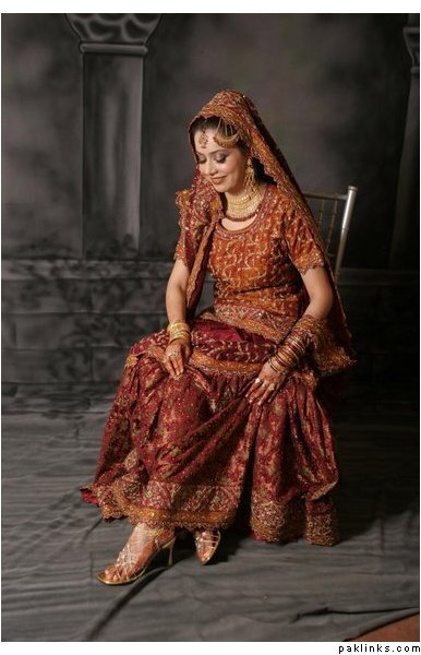 Pakistani Bride (Dulhan) Photos 3/5 | Wall Fun