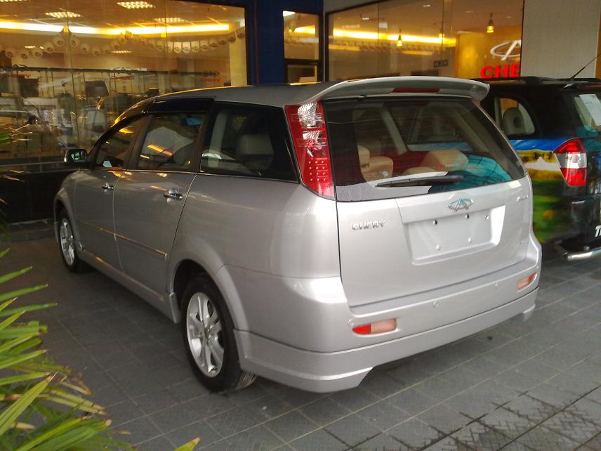 OTOREVIEW.MY - "otomobil" review...: CLOSE UP: Chery Alado Eastar 2.0 MPV