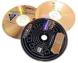 SECONDARY STORAGE: OPTICAL MEDIUM