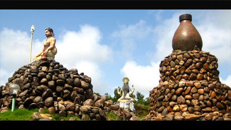 Sri Guru Parashakthi Mutt Marakada