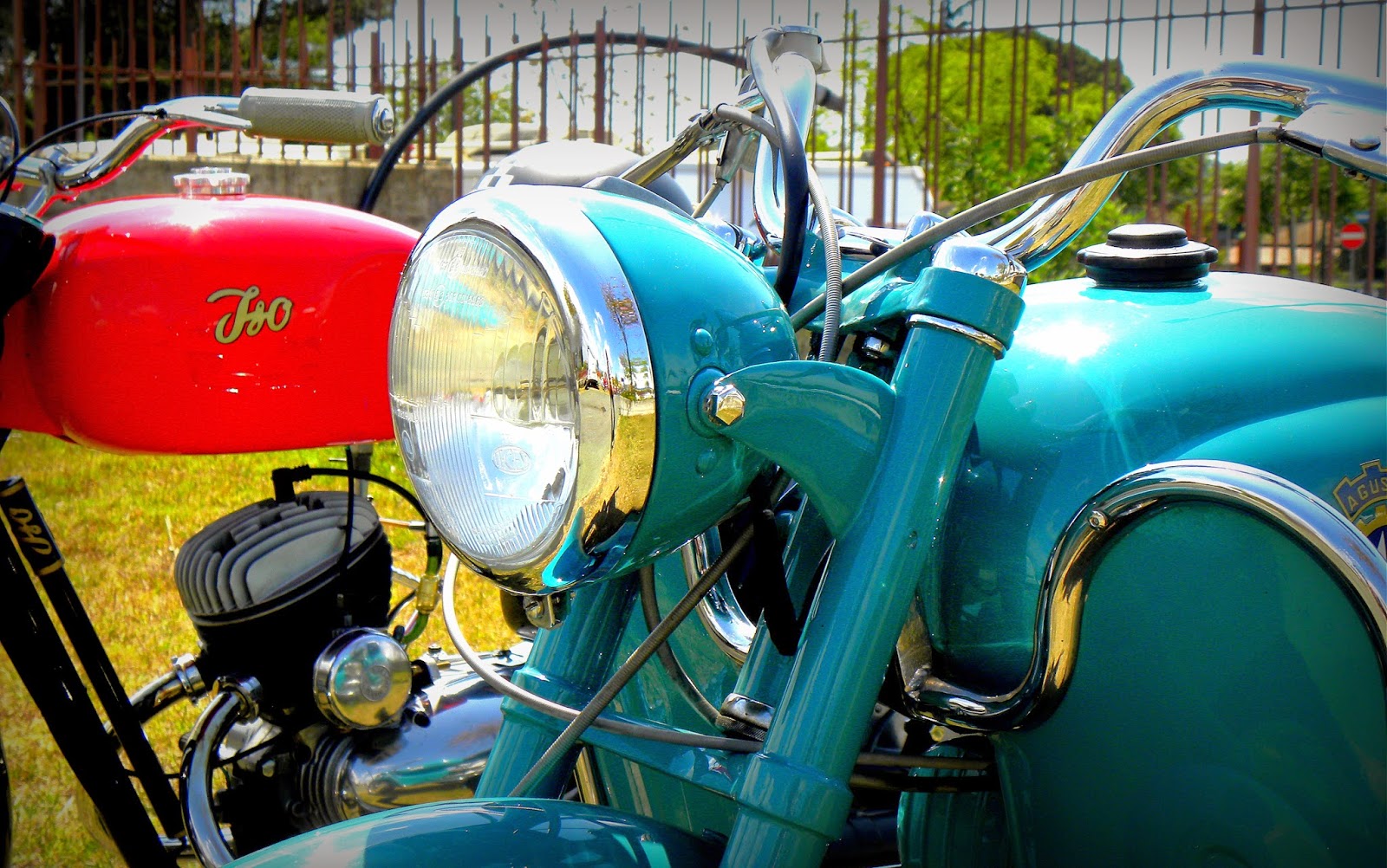 Retrò Motors - RocketGarage - Cafe Racer Magazine