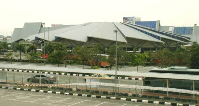 Melaka Sentral - terminal bas dan teksi, pasar basah dan kering serta ...
