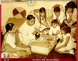 Golden Era of Bollywood: REMEMBERING THE GREAT LYRICIST SHAILENDRA on ...