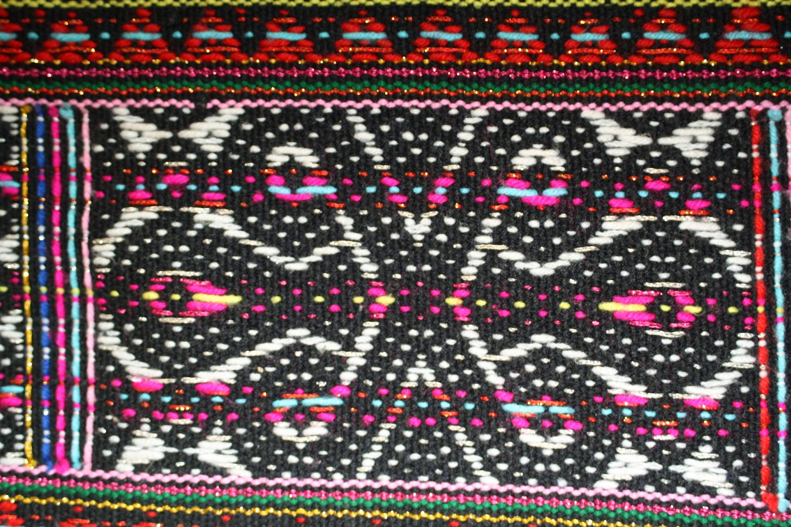 Budaya Kraf: PERGINYA SEORANG PAKAR TENUN SABAH