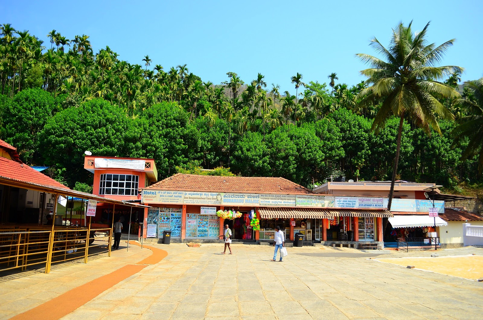 Sharath Hassan A Travelling Photographer: Horanadu Annapoorneshwari ...