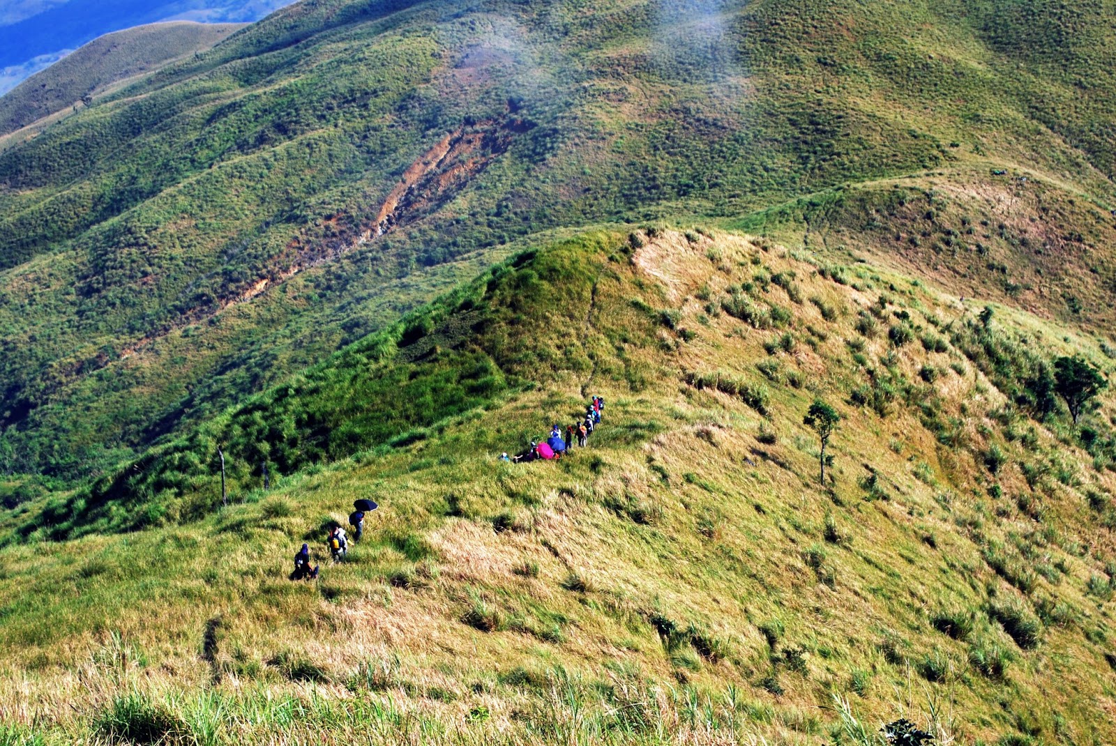 Byaheng Jologs (Lakwatsera): Mt. Tuco...Outreach and Medical Mission