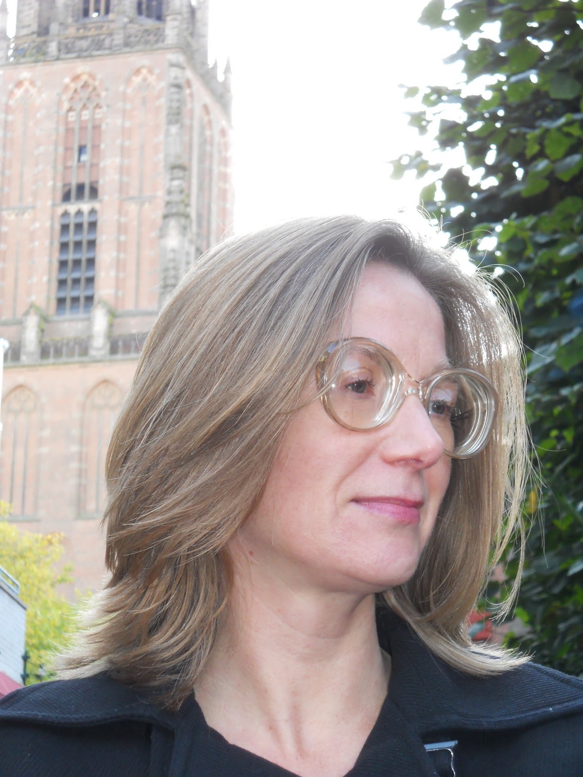 More ladies behind crystal veil: oktober 2011