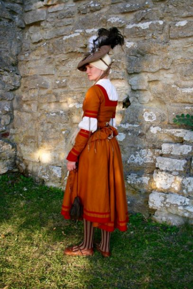 Marlein - a 16th century wardrobe: A journey among trossfrau-dresses