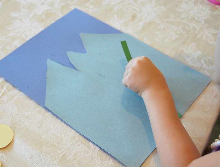 Edelweiss Flower Craft | What Can We Do With Paper And Glue
