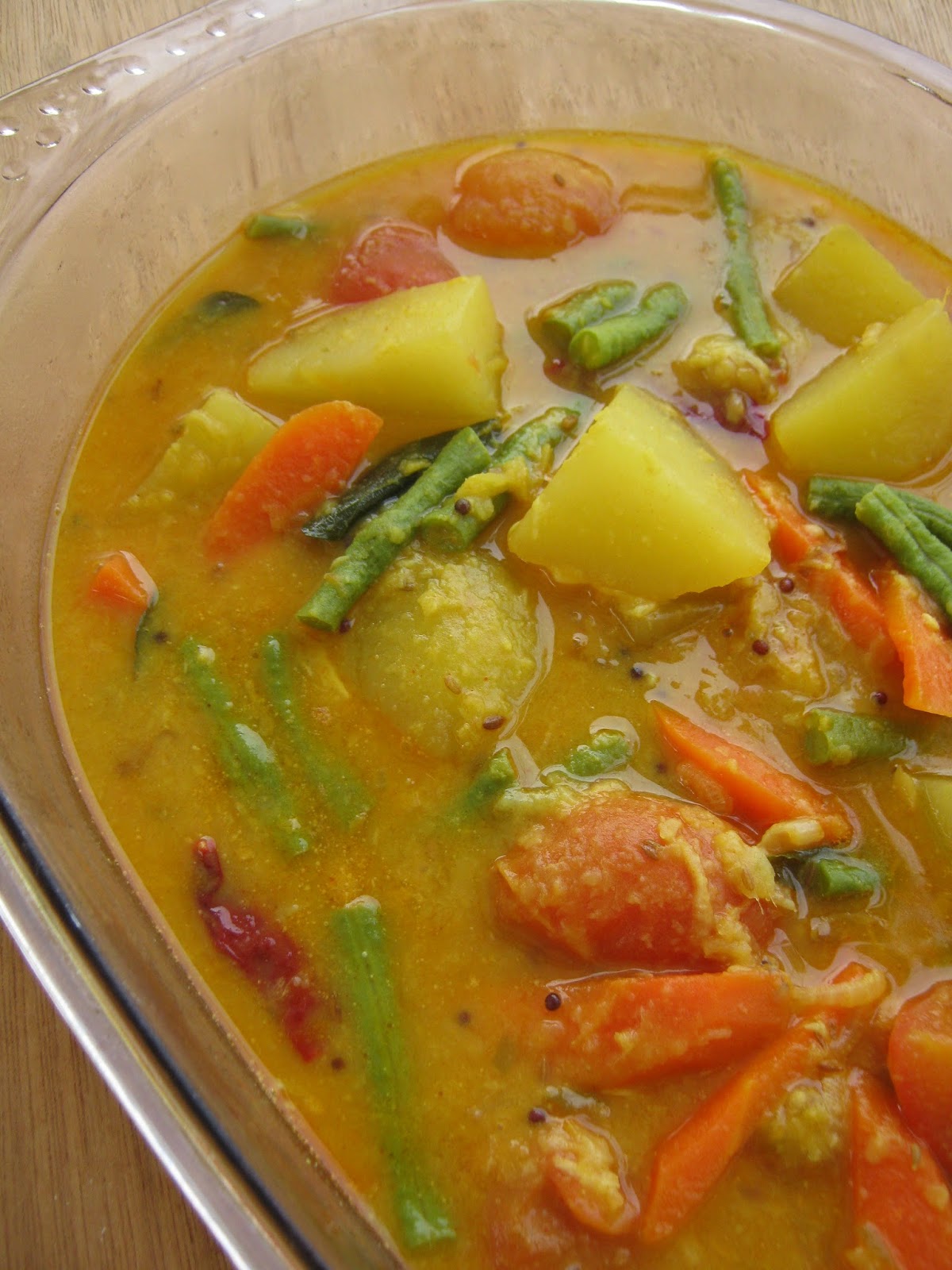 DAUN KARI Masakan Malaysia.....: SAMBAR ( KARI DAL )