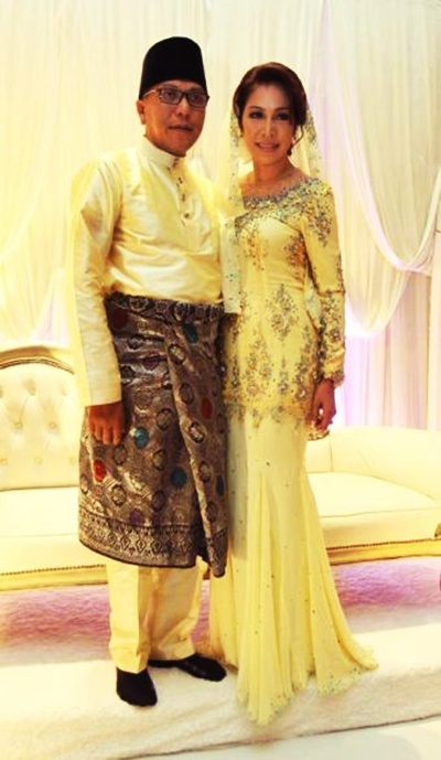 twenty2december™ : [TAHNIAH] Gambar majlis pernikahan Hattan dan Arianie.