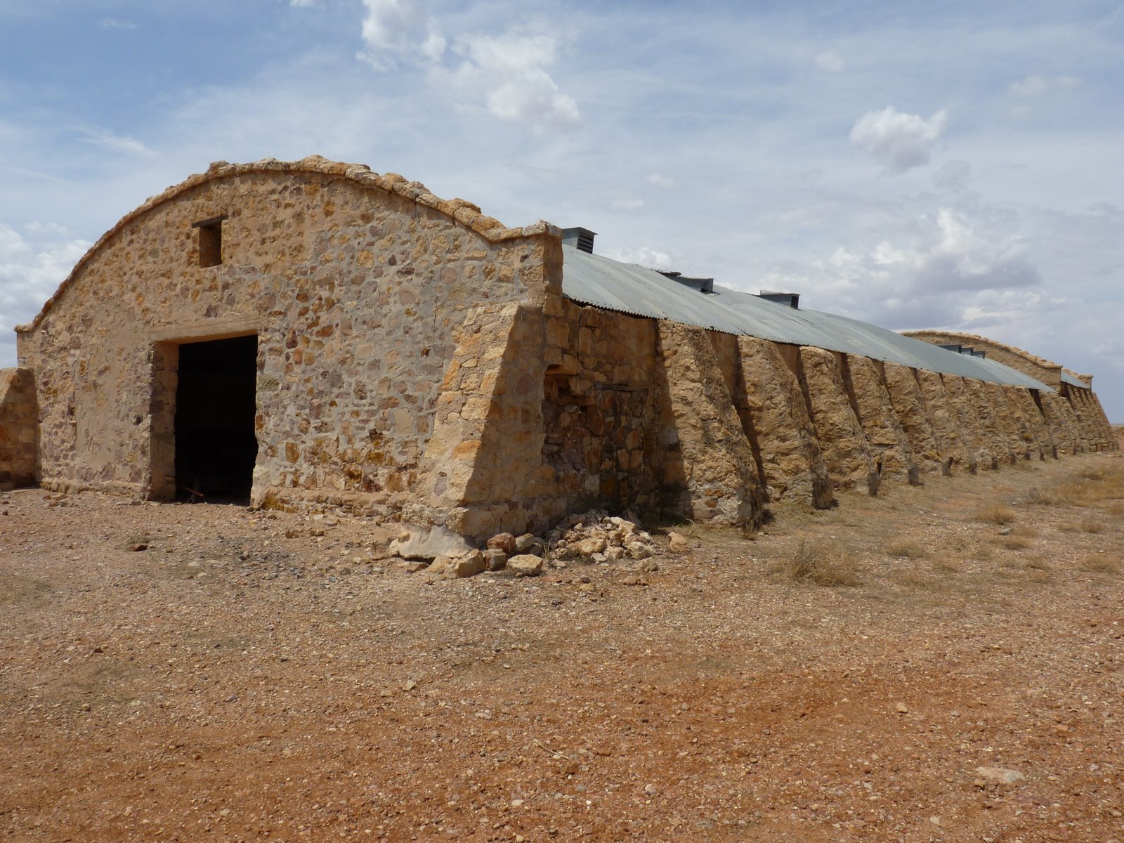 Exploring the top end: Day 8 Innamincka via Cordillo Downs