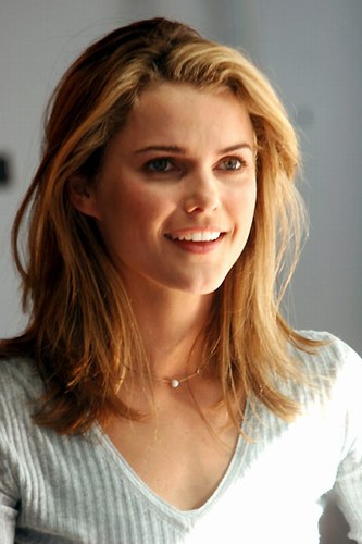KERI RUSSELL BIOGRAPHY - Inbiography.com