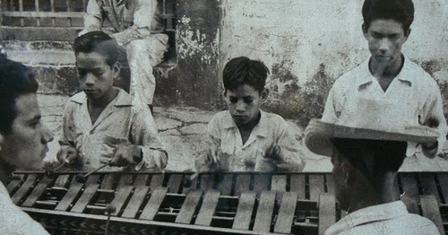 La Marimba Ecuatoriana : ¿Qué es la Marimba?