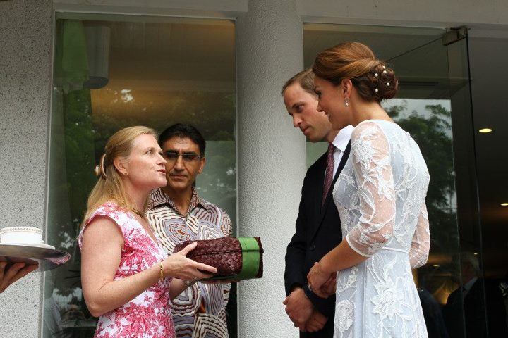 CEO of BOH Plantations Caroline Russell presents the commemorative BOH ...