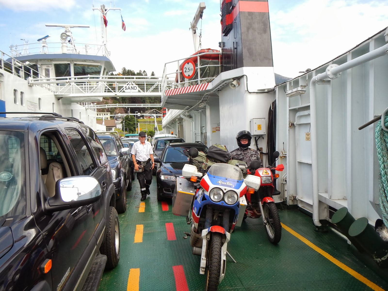 Endurowandern: Tag 8 - Tysdal Camping bis Røldal