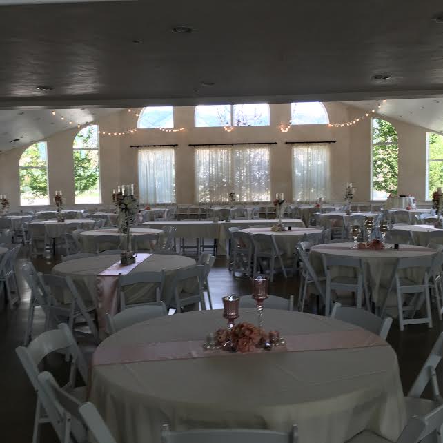 Castle Manor: Simple Elegance