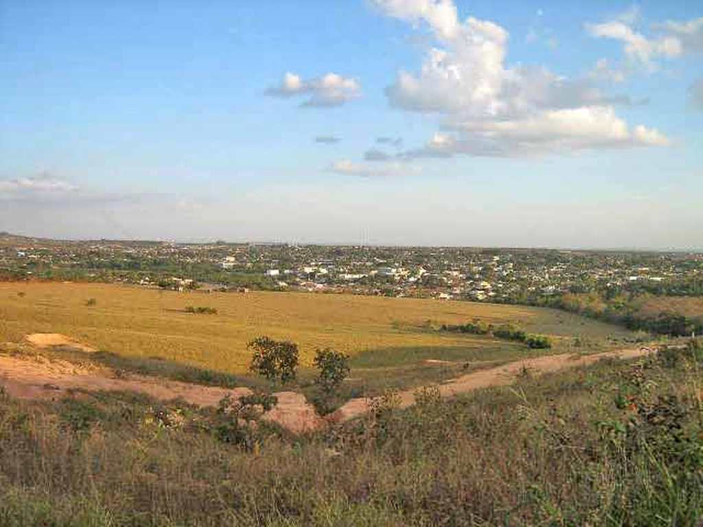 POMPÉU, MINAS GERAIS - As riquezas hídricas e naturais, a exuberância e ...